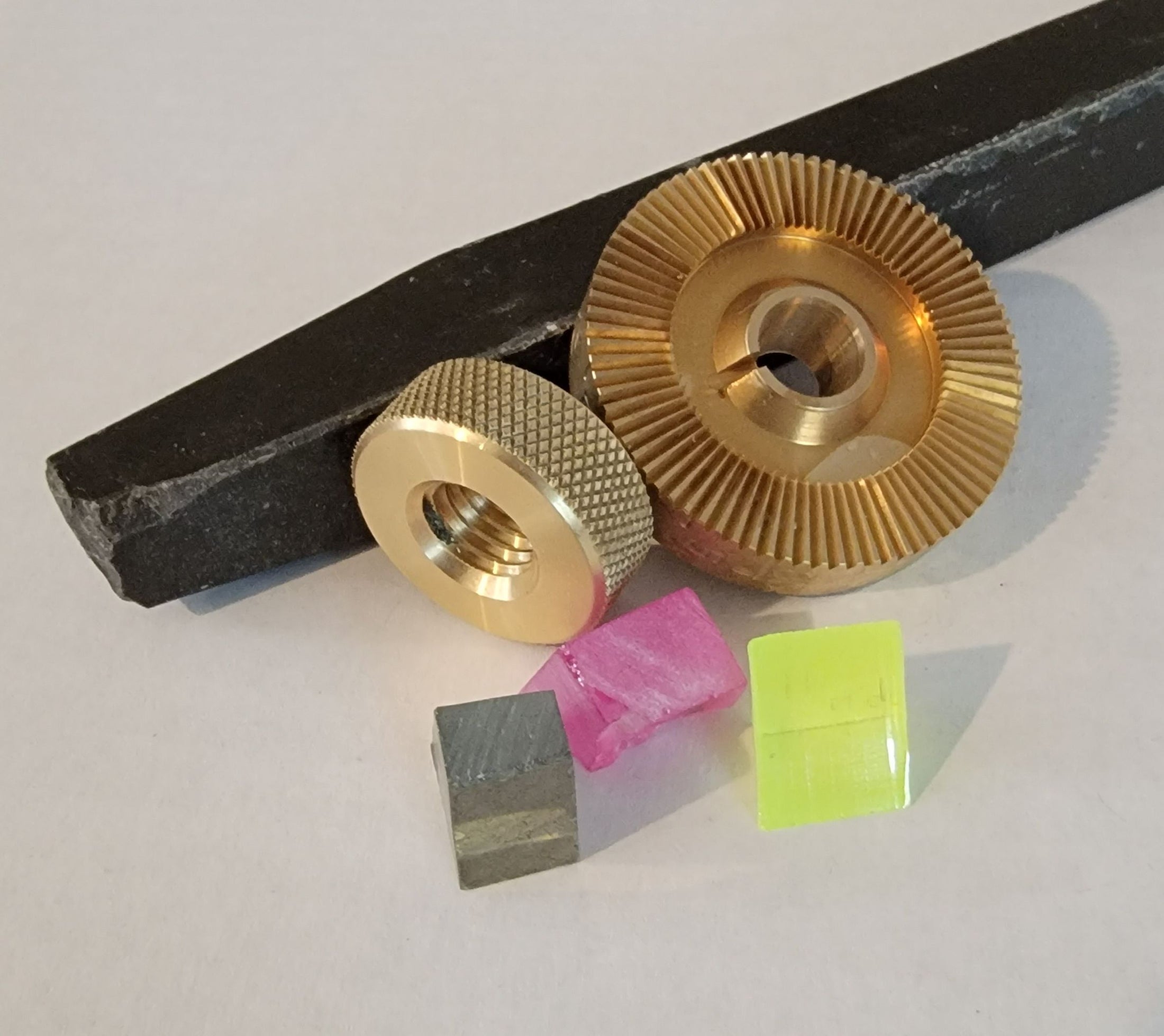 Facet.ing CutKit™: Get Started Faceting for under $500 – Gems Of Science